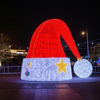 China Large Glowing Christmas Hat Sculpture Lantern Landscape Lights for Street Scenic Area for sale