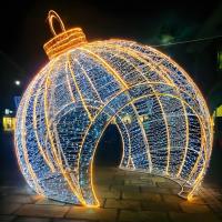 China Giant Walk-through Bauble Arch LED Motif Light, Oversized Christmas Ball Tunnel Light Sculpture for Shopping Mall & Plaza Holiday Decor for sale