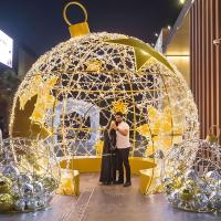 China Outdoor Light-up Giant Christmas Decorative Archway Lights, Holiday Decorations for sale
