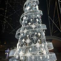 China Giant Customizable Christmas Tree Decorations Suitable for Outdoor Festive Decor for sale