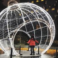 China Large String Arch Ball Christmas Decoration Lights for Street and Outdoor for sale