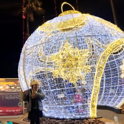 China Large String Arch Ball Christmas Decoration Lights for Street and Outdoor for sale