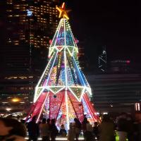 China Outdoor Giant LED Lighting Christmas Tree Decoration Customizable 6m for sale