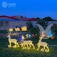 China Lifelike Peacock Sculpture Lighting for Zoo and Park Decorations for sale