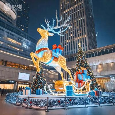 China LED Giant Outdoor Christmas Reindeer Lantern for Hotel Decor for sale
