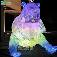 China Custom LED Bear Sculpture Lantern 200-220CM for Zoo & Garden Decor with 110/220V Power for sale