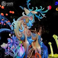 China Outdoor Christmas Reindeer Lantern 160cm Rust-Proof LED Holiday Decoration with 110/220V Power for sale