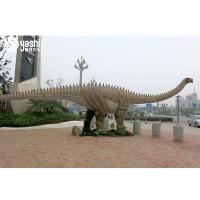 China Realistic 280CM Triceratops Dinosaur Ride with Voice Control and 110/220V Power for Theme Parks for sale