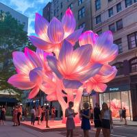 China Custom LED Flower Lanterns for Plaza Decoration - 4-8 Meter Sizes with 220V Power and Dynamic Lighting Effects for sale