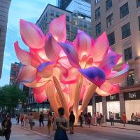China Custom LED Flower Lanterns for Plaza Decoration - 4-8 Meter Sizes with 220V Power and Dynamic Lighting Effects for sale