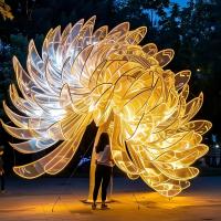 China LED Light Iron Wire Flower Color Changing Display 4-8 Meters for Shopping Mall and Park Decorations for sale