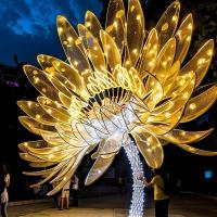China LED Light Iron Wire Flower Color Changing Display 4-8 Meters for Shopping Mall and Park Decorations for sale