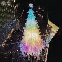 China Large 400cm LED Christmas Tree Lanterns Outdoor Holiday Lights 110/220V Customizable for sale