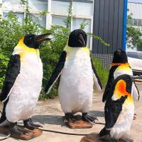 China Movable Animation Penguin Sculpture 2-10 Meter Custom Size with 220V Electric Drive for Theme Parks & Exhibitions for sale