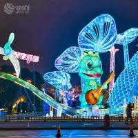 China Traditional Chinese Festival Lantern 220CM for Outdoor Light Shows and Displays for sale