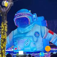 China Outdoor Park Decoration Large Astronaut Lantern with Space Theme for sale