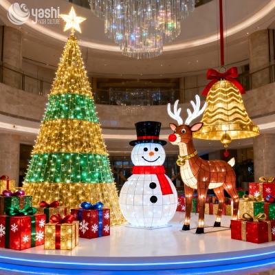 China Handmade Christmas Lanterns, Christmas Tree, Santa Claus, Reindeer Outdoor Lighting for sale