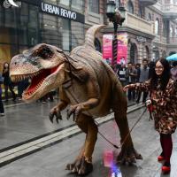 China Realistic Walking T-Rex Dinosaur Costume with Movable Jaw - Custom Sizes Available for Theme Parks & Events for sale
