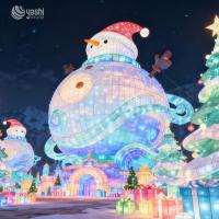 China Custom Giant Snowman LED Festival Lantern, Outdoor Waterproof Christmas Light Sculpture for Shopping Mall & Theme Park for sale