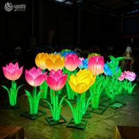 China Handcrafted Tulip LED Lantern - Ideal for Outdoor and Festive Decorations for sale