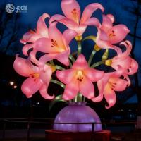 China Custom Giant Pink Lily Bouquet Vase Lantern, Large LED Floral Light Sculpture for Outdoor Park & Plaza for sale
