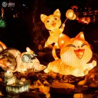 China Custom Cartoon Cat Group Lantern Set, Cute Fishing Cats LED Light Sculpture for Theme Festival Display for sale