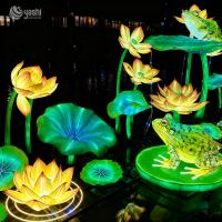 China Traditional Chinese Silk Frog Lantern - Decorative Hanging Lantern for Festivals and Celebrations for sale