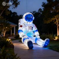China Customizable Space-Themed Astronaut Lanterns for Large Festival and Attraction Decorations for sale