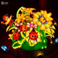 China Custom Ladybug & Flower LED Lantern Installation, Garden‑Theme Insect Floral Light Sculpture for Nature Light Festival for sale