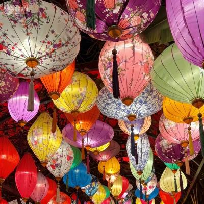 China Outdoor Street Night View Decoration - Festive Lanterns, Silk Lanterns, Vietnamese Lanterns for sale