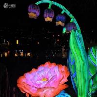 China Large LED Flower Light Sculptures Waterproof, Customizable for Outdoor Festivals & Commercial Displays for sale