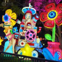 China Custom Cartoon Dinosaur & Zodiac Animal LED Lantern, Kids‑Friendly Festive Light Sculpture for Theme Park Lantern Festival for sale
