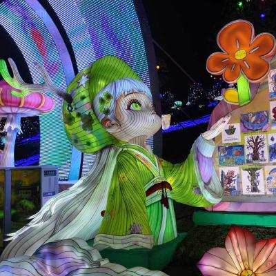 China Customizable Character LED Light Art Lanterns  Waterproof for Large Outdoor Festival & Party Decorations for sale