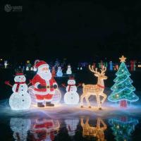 China Custom Outdoor Christmas Decor Lighting Solution: LED Santa Claus Figure with Gift Box Lights for Commercial Displays for sale
