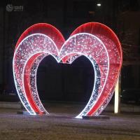 China Giant Gift Box Arch Light  Customizable 3D Christmas Tunnel Lantern for Outdoor Street & Mall Decoration for sale