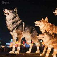 China Custom Wolf Pack LED Lantern Sculpture Set, Wild Animal Light Display for Outdoor Forest‑Theme Lantern Festival for sale