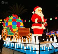 China Large-sized Santa Claus and Reindeer LED Lanterns, Used for Outdoor Large-scale Lighting and Light Show Performances for sale