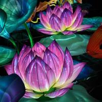 China Custom Purple Gradient Lotus Lantern, Large LED Color‑Shifting Water Lotus Light Sculpture for Night Festival for sale