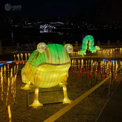 China Custom Giant Frog LED Lantern, Cartoon Animal Light Sculpture for Park & Garden Festival Light Show for sale