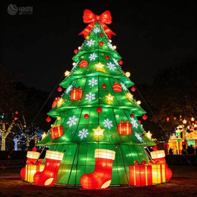 China Custom Giant Christmas Tree Lantern, Outdoor LED Lighted Christmas Tree Sculpture With Stockings & Gift Boxes For Light Festival for sale