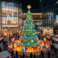 China Custom Giant Outdoor Christmas Lantern Decoration 3D Silk Gingerbread House Santa Claus Elf Sculptures for Theme Park Mall Decor for sale