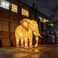China Giant Handmade Giraffe Shape LED Silk Lantern, Custom Outdoor Landscape Lighting Solution for Amusement Park & Zoo Festival for sale