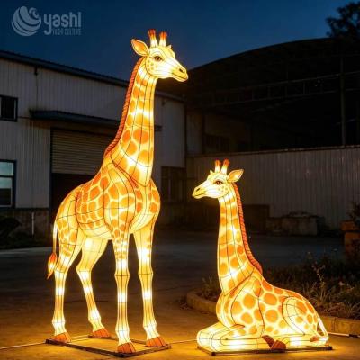 China Custom Giraffe Family LED Animal Lantern Set, African Safari Theme Outdoor Light Installation for sale