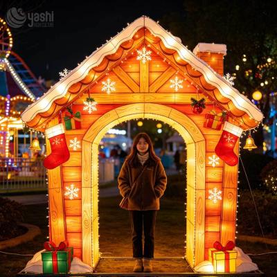 China Custom Large Outdoor Christmas Gingerbread House Arch Lantern, Waterproof Festival Light for Park, Mall, Theme Park Holiday Photo Decoration for sale