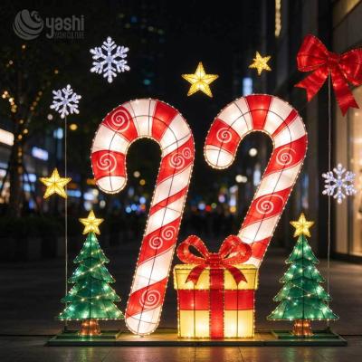 China Custom Giant Christmas Theme Park Waterproof Silk Lantern Handmade Christmas Festival Lantern For Sale for sale