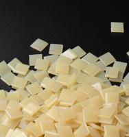 China Woodworking Hot Melt Adhesive Glue Low Operating Temperature 7085-85-0 for sale