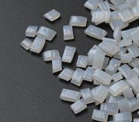China Solid Granules EVA Hot Melt Glue hot melt eva adhesive For Carpet Anti Slip for sale