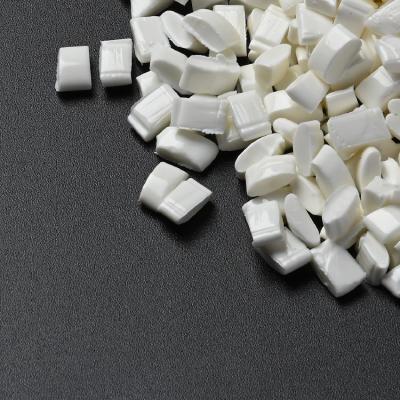 China High Heat Resistance Book Binding Glue Hot Melt Adhesive With 100% Solid Content And White Color for sale