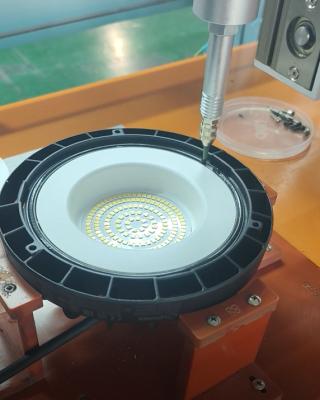 China Automated Glue Dispensing Machine Designed to Improve LED Projector Lamp Assembly and Glass Cover Bonding Efficiency for sale