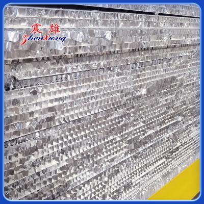 China Automation Plastic Board Extrusion Machine 5 - 5.5 Kg/M2 Aluminum Plastic Honeycomb Panel for sale